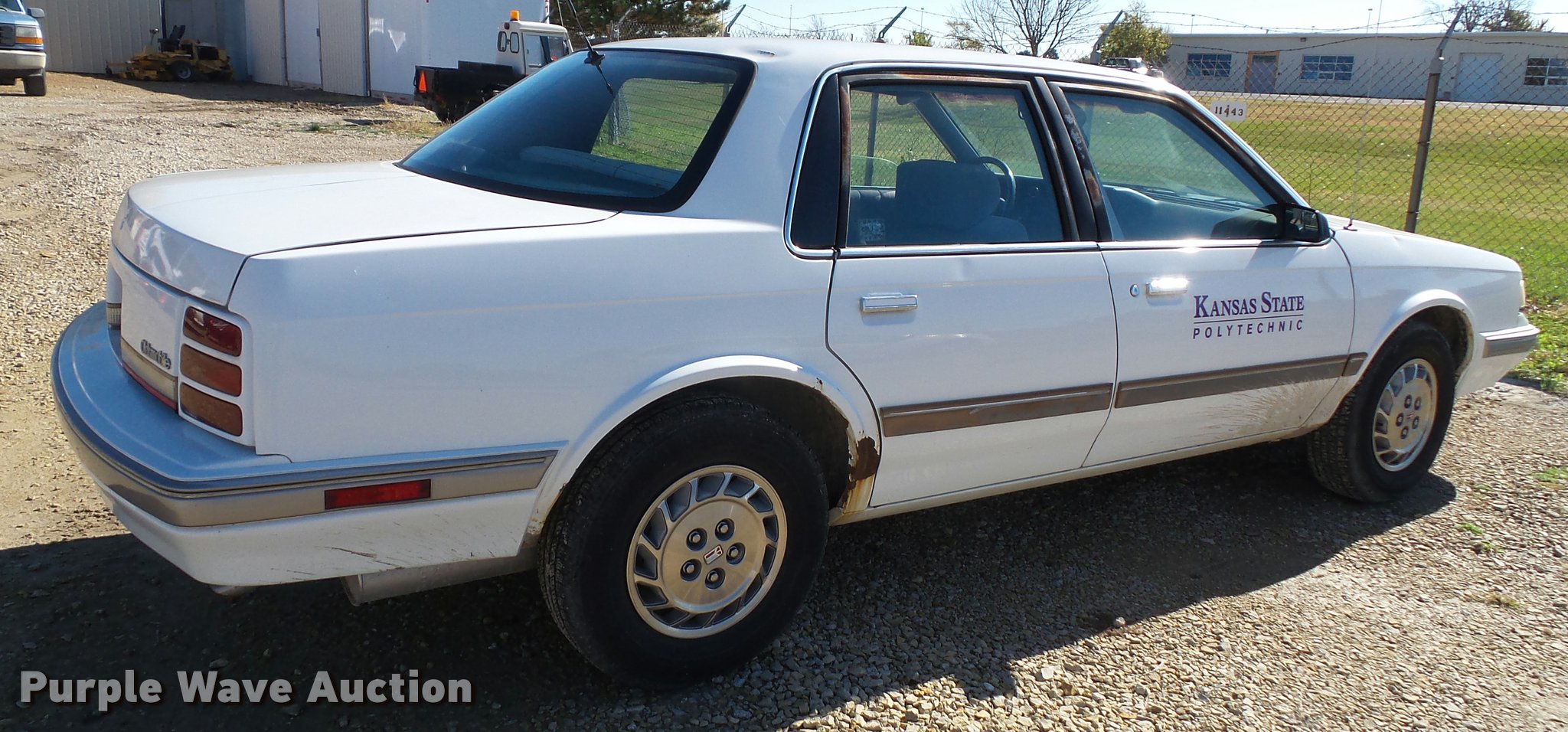 1995 Oldsmobile Cutlass Ciera in Salina, KS | Item K8111 sold | Purple Wave