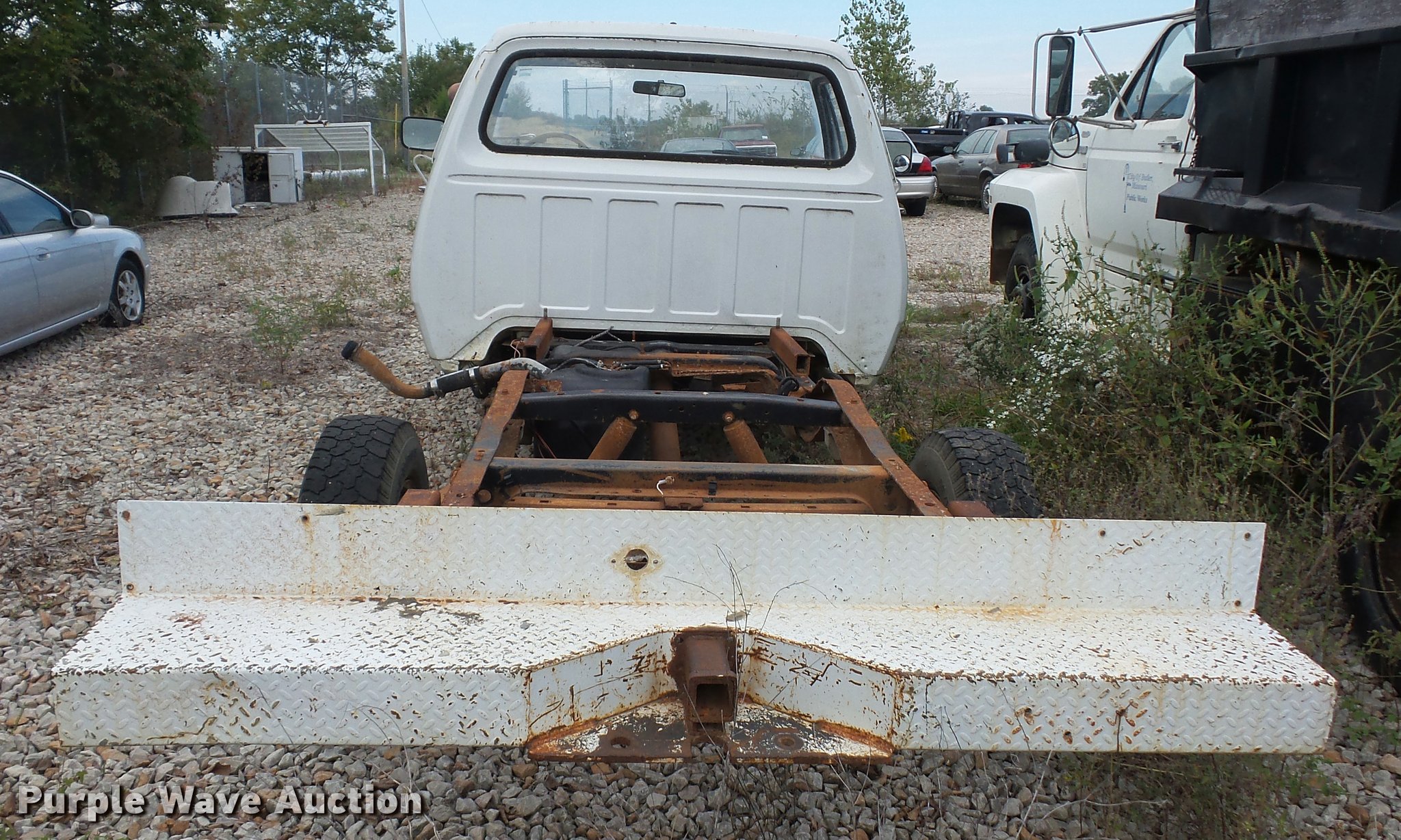 1984 Dodge W250 pickup truck cab and chassis in Butler, MO | Item L4293 ...