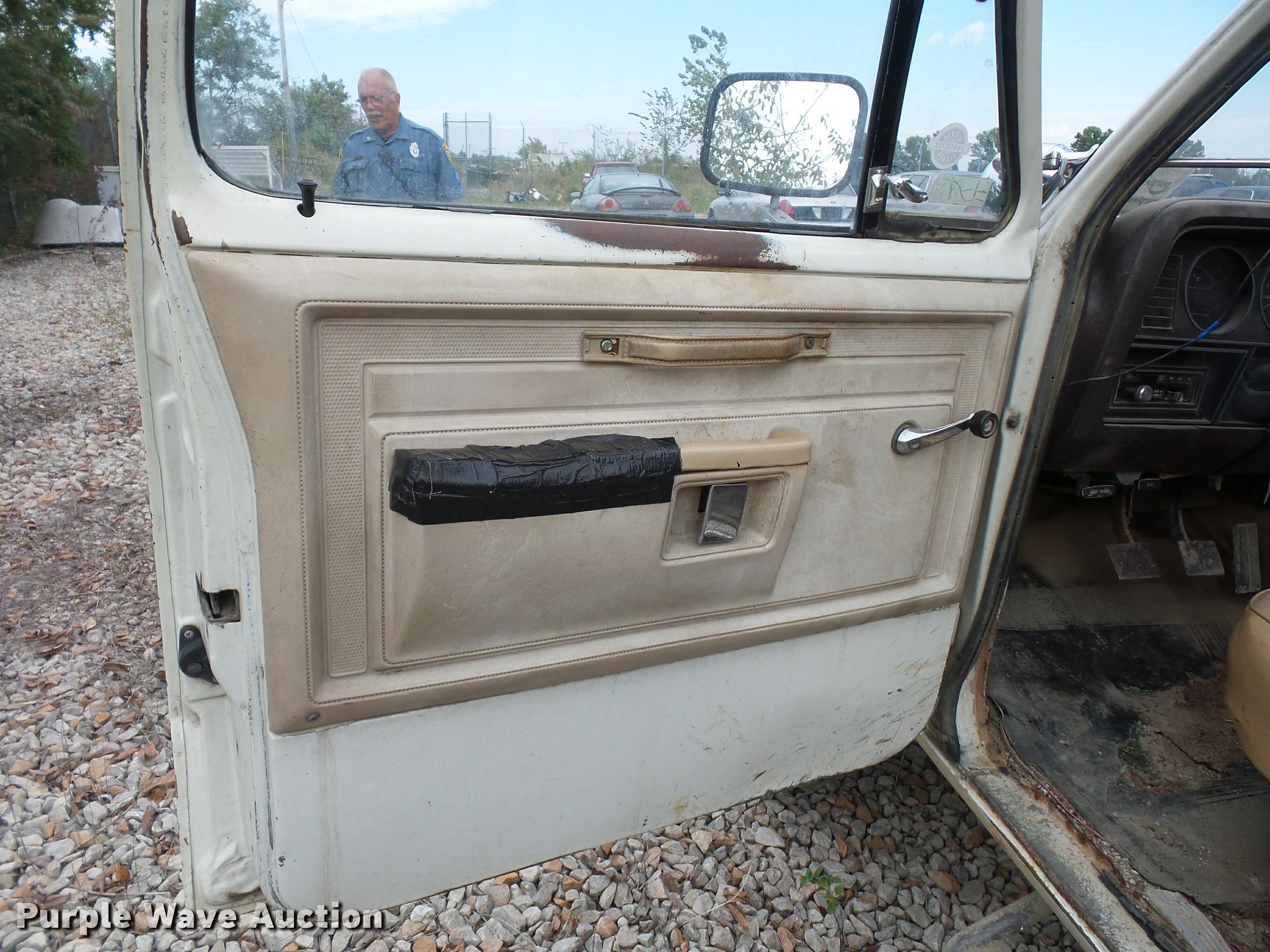 1984 Dodge W250 pickup truck cab and chassis in Butler, MO | Item L4293 ...