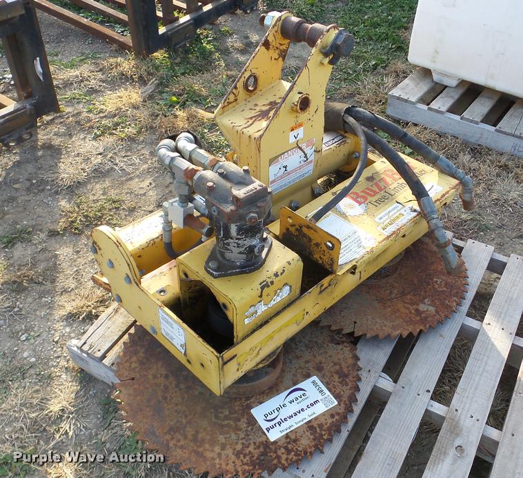 Alamo Buzzbar tree limb cutter in Clinton, IL | Item DB5306 sold ...