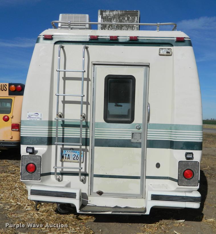 1989 Chevrolet G30 Leisure-Cruiser Travelcraft RV in Oakley, KS | Item ...