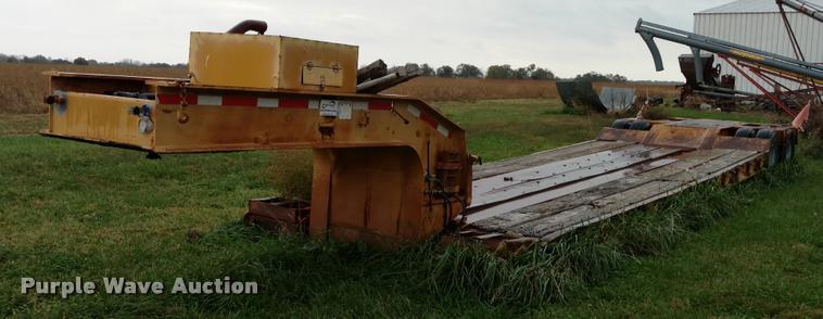 1989 Hyster lowboy equipment trailer in Le Roy, KS | Item DA4388 sold ...
