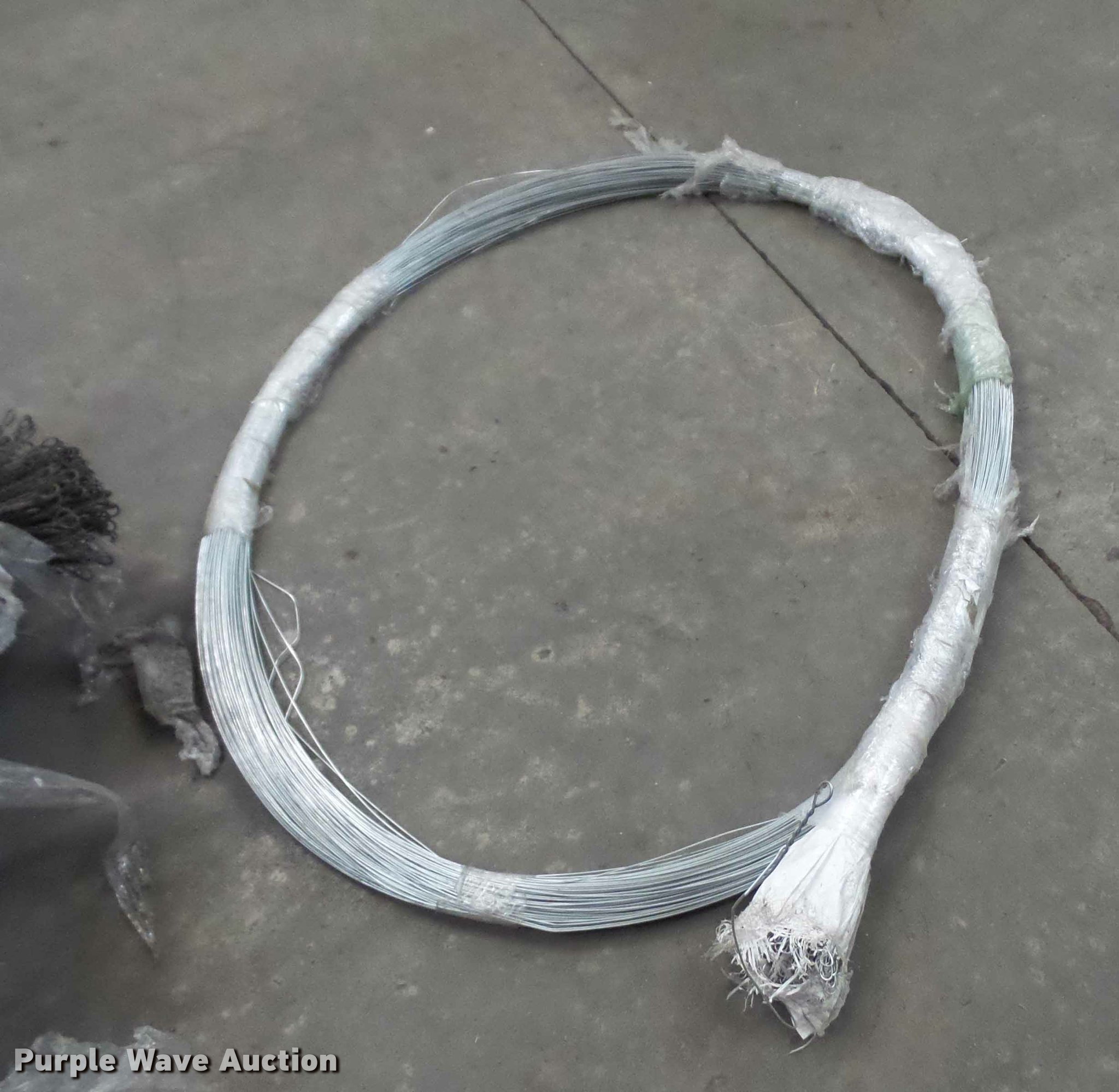 (10) cardboard baler wire tie bundles in Olathe, KS | Item BW9652 sold ...