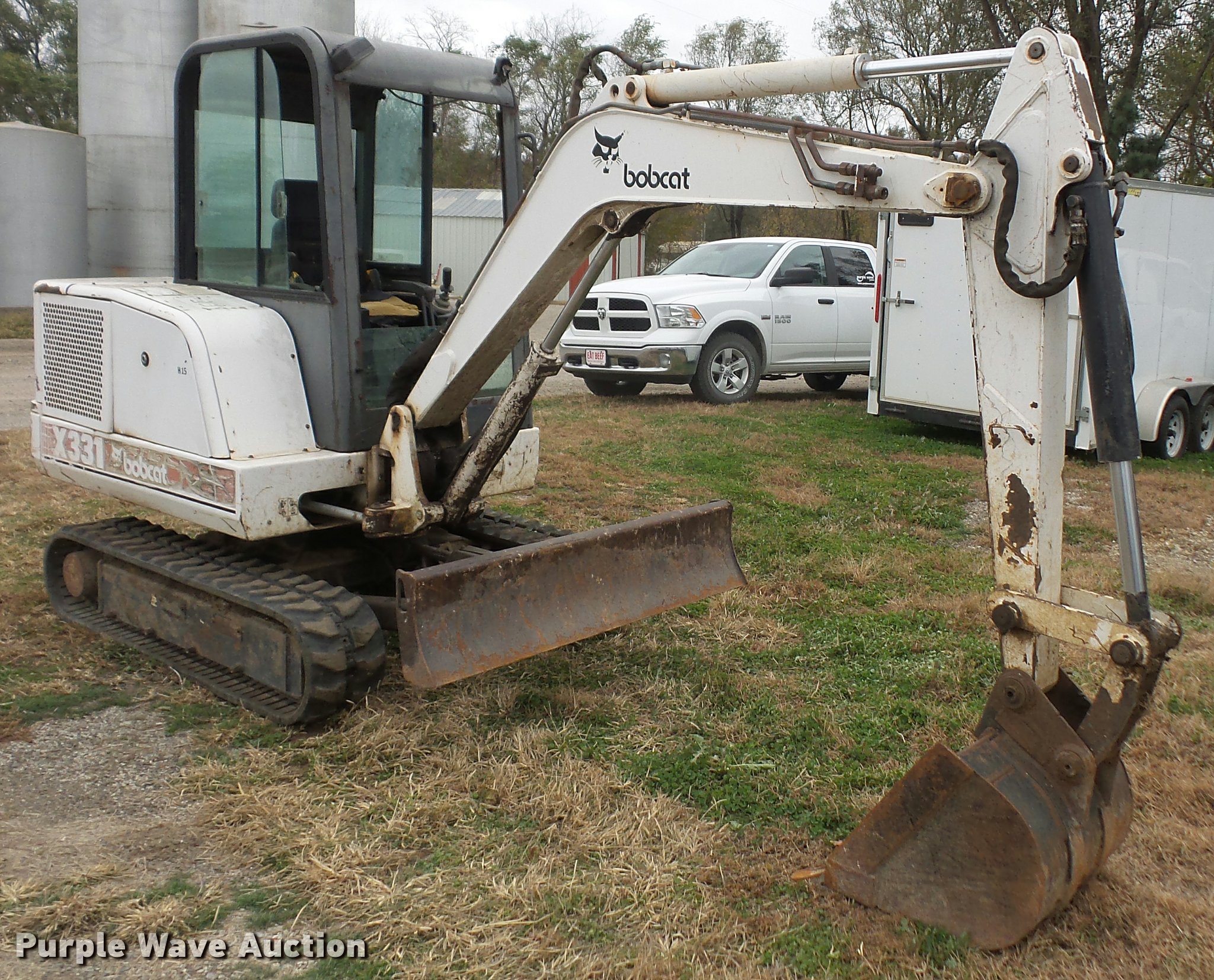 1998 Bobcat X331 compact excavator in Rushville, MO | Item DA3836 sold ...