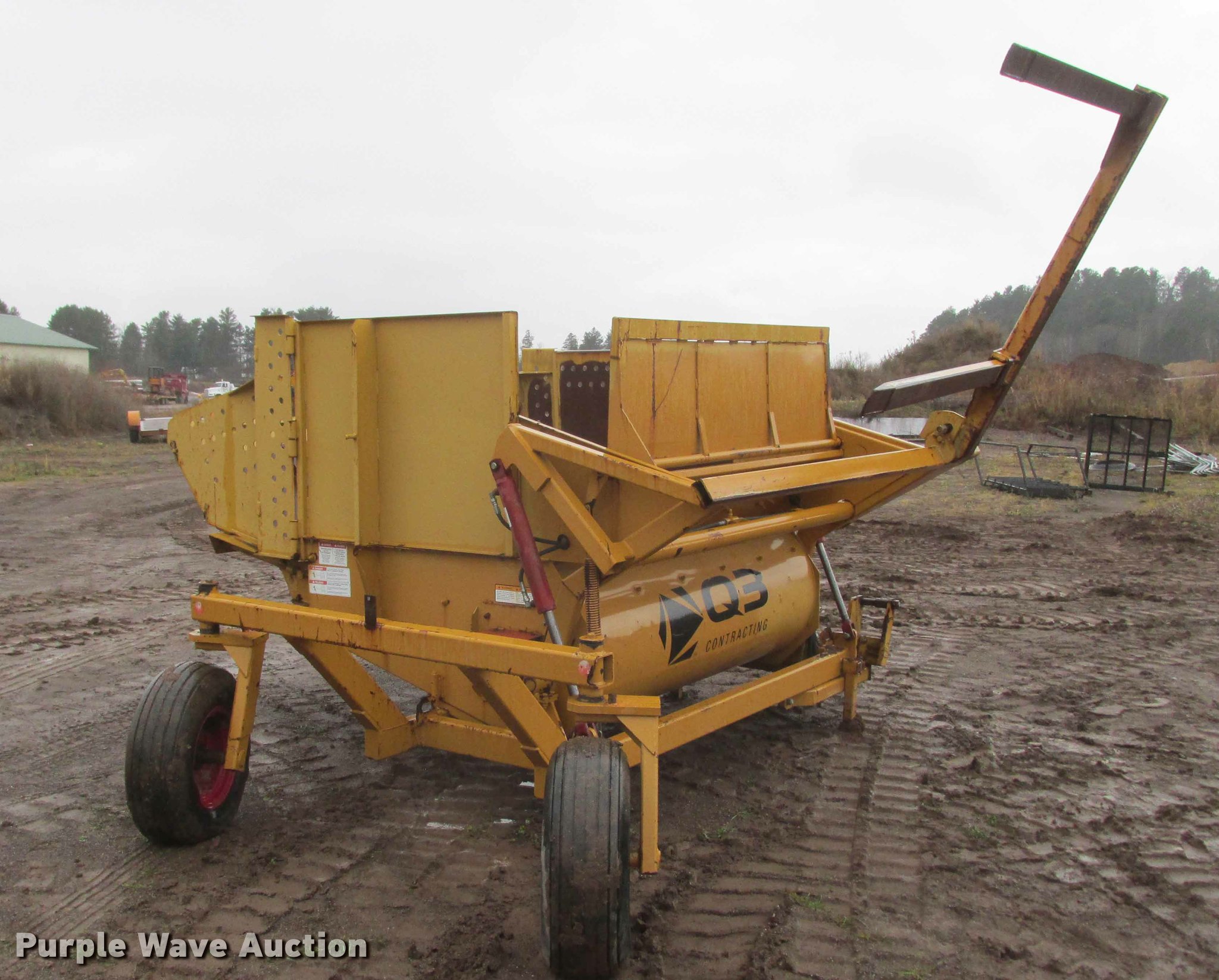 HayBuster 2100 straw spreader in Carlton, MN | Item K6200 sold | Purple ...