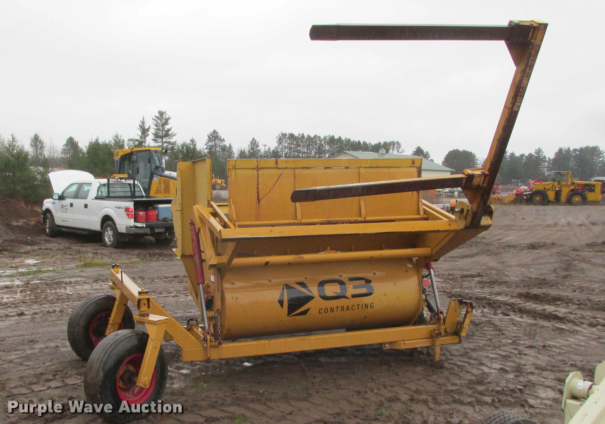 HayBuster 2100 straw spreader in Carlton, MN | Item K6200 sold | Purple ...