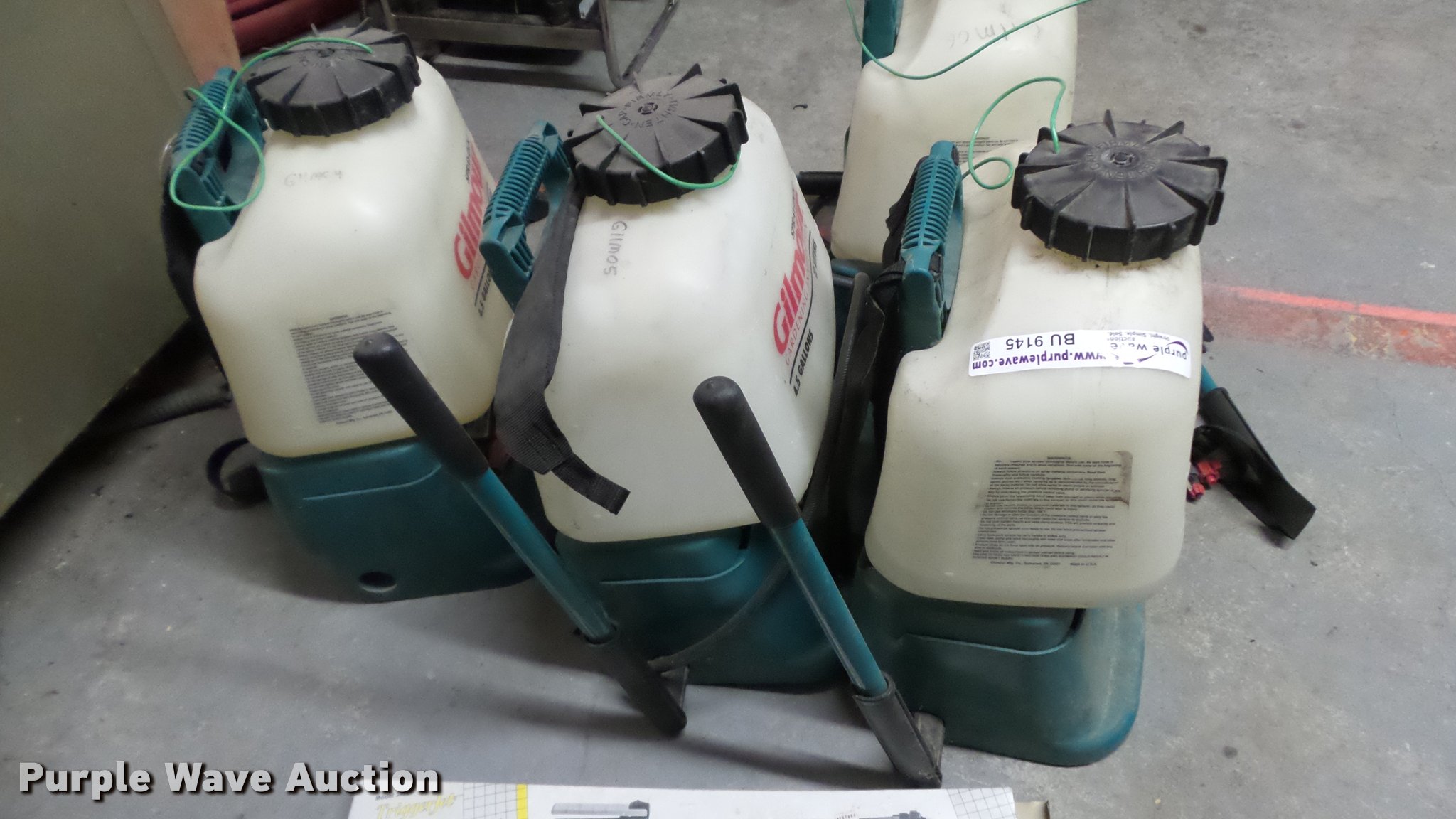 (4) Gilmour Spray Doc backpack sprayers in Ozawkie, KS | Item BU9145 ...