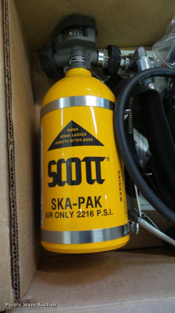 (2) Scott Ska-Pak respirators in Wichita, KS | Item DG9165 sold ...