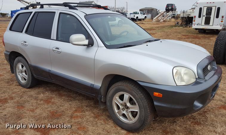 2001 Hyundai Santa Fe SUV in Lawton, OK | Item L1734 sold | Purple Wave