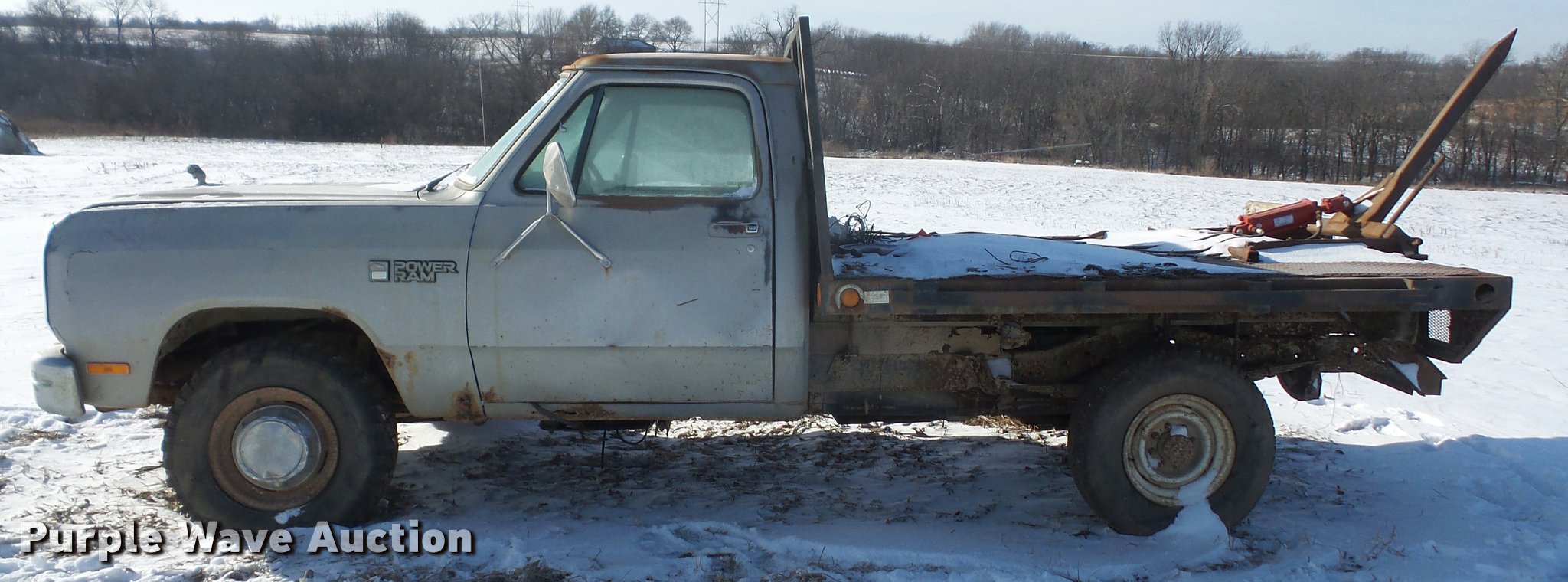 1986 Dodge W250 flatbed pickup truck in Leavenworth, KS | Item DB2859 ...