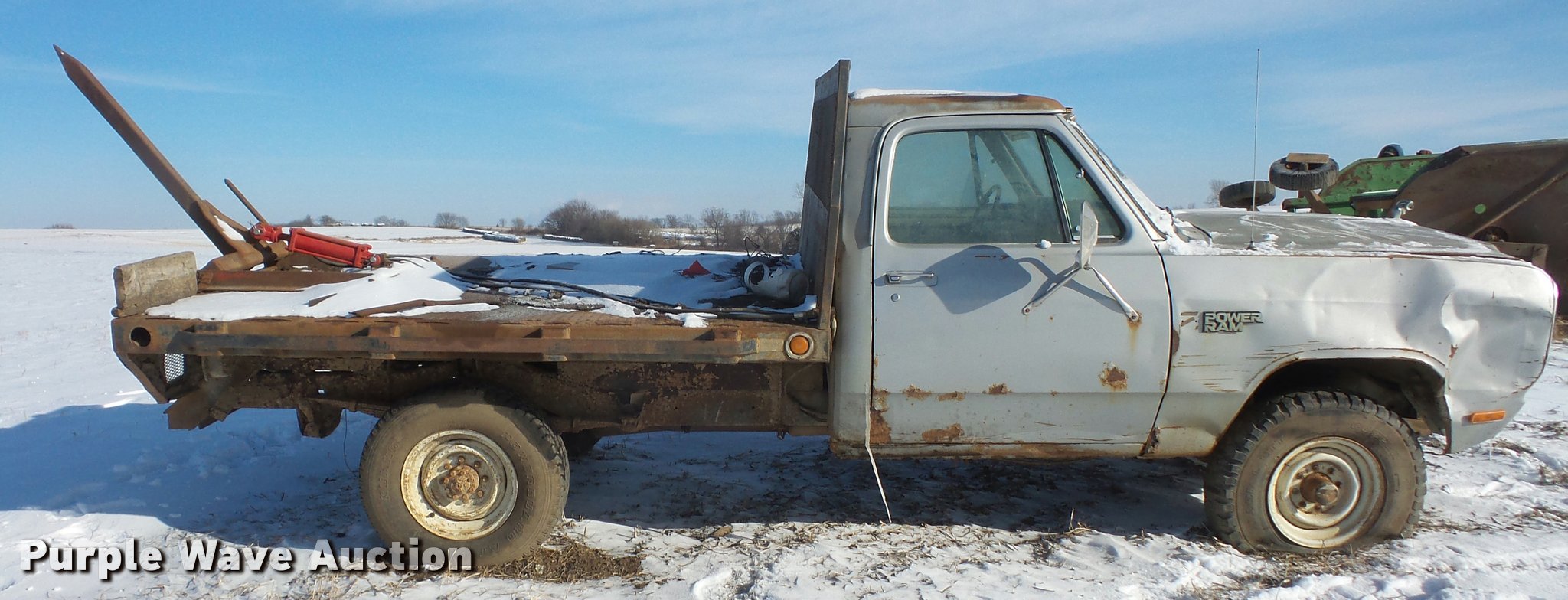 1986 Dodge W250 flatbed pickup truck in Leavenworth, KS | Item DB2859 ...