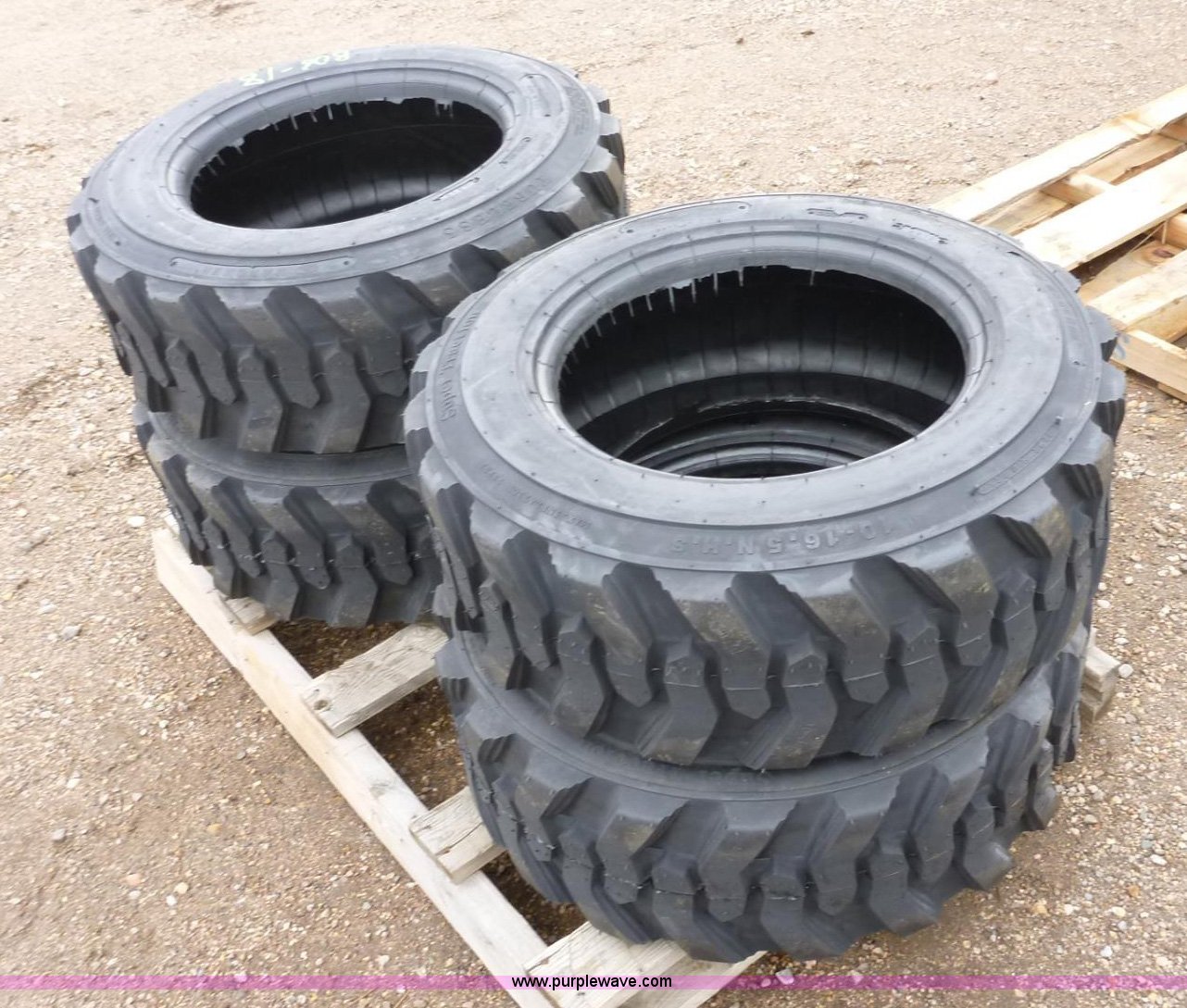 (8) 10x16.5 tires in Tonganoxie, KS | Item F1110 sold | Purple Wave