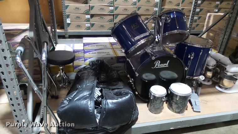 Music/band instruments and equipment in Junction City, KS | Item BU9209 ...