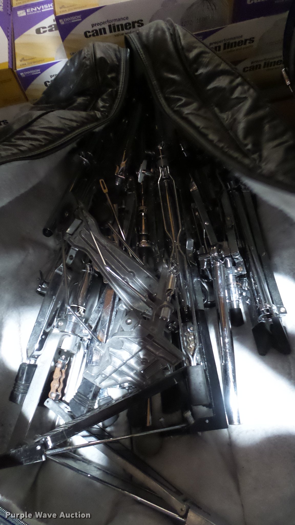 Music/band instruments and equipment in Junction City, KS | Item BU9209 ...