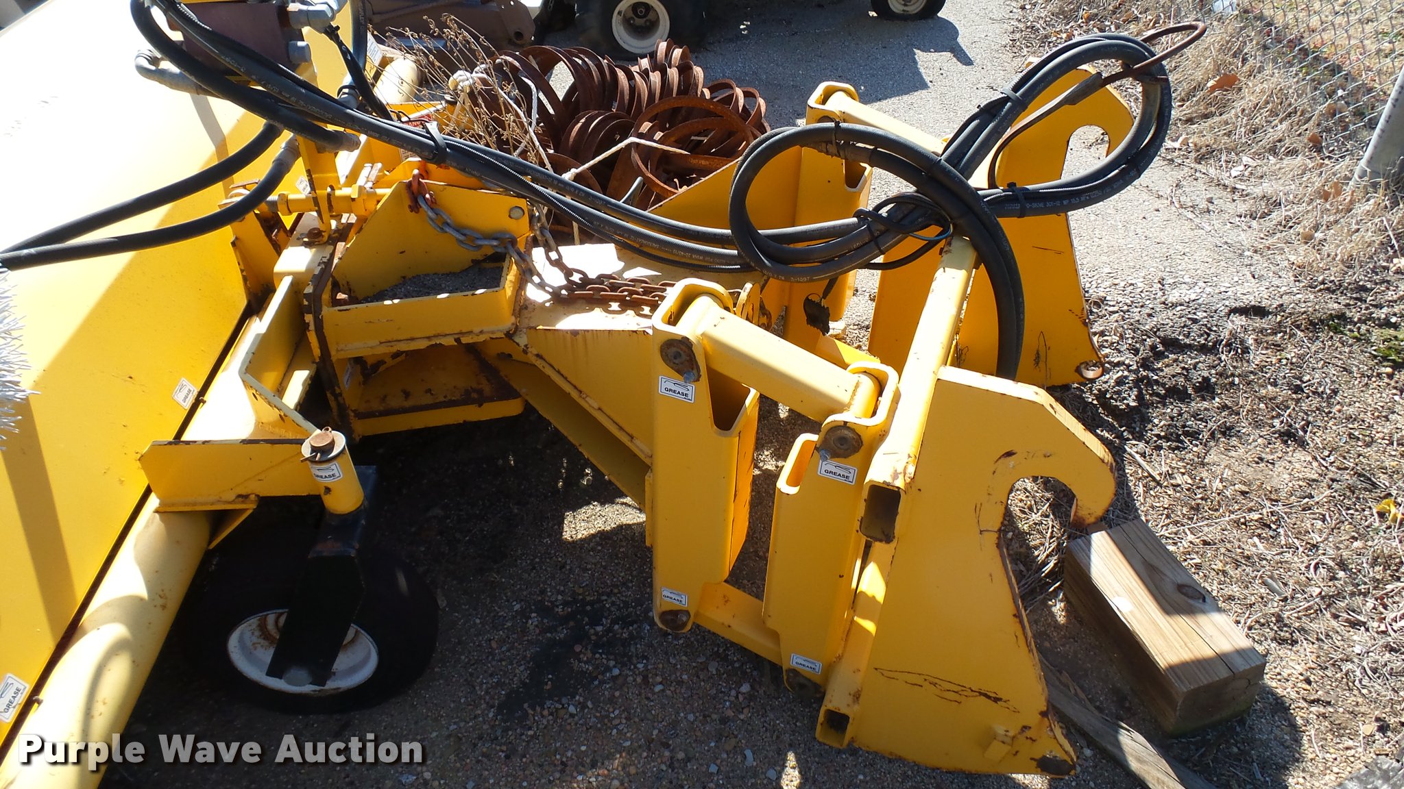 MB sweeper attachment in Cheney, KS | Item AT9566 sold | Purple Wave