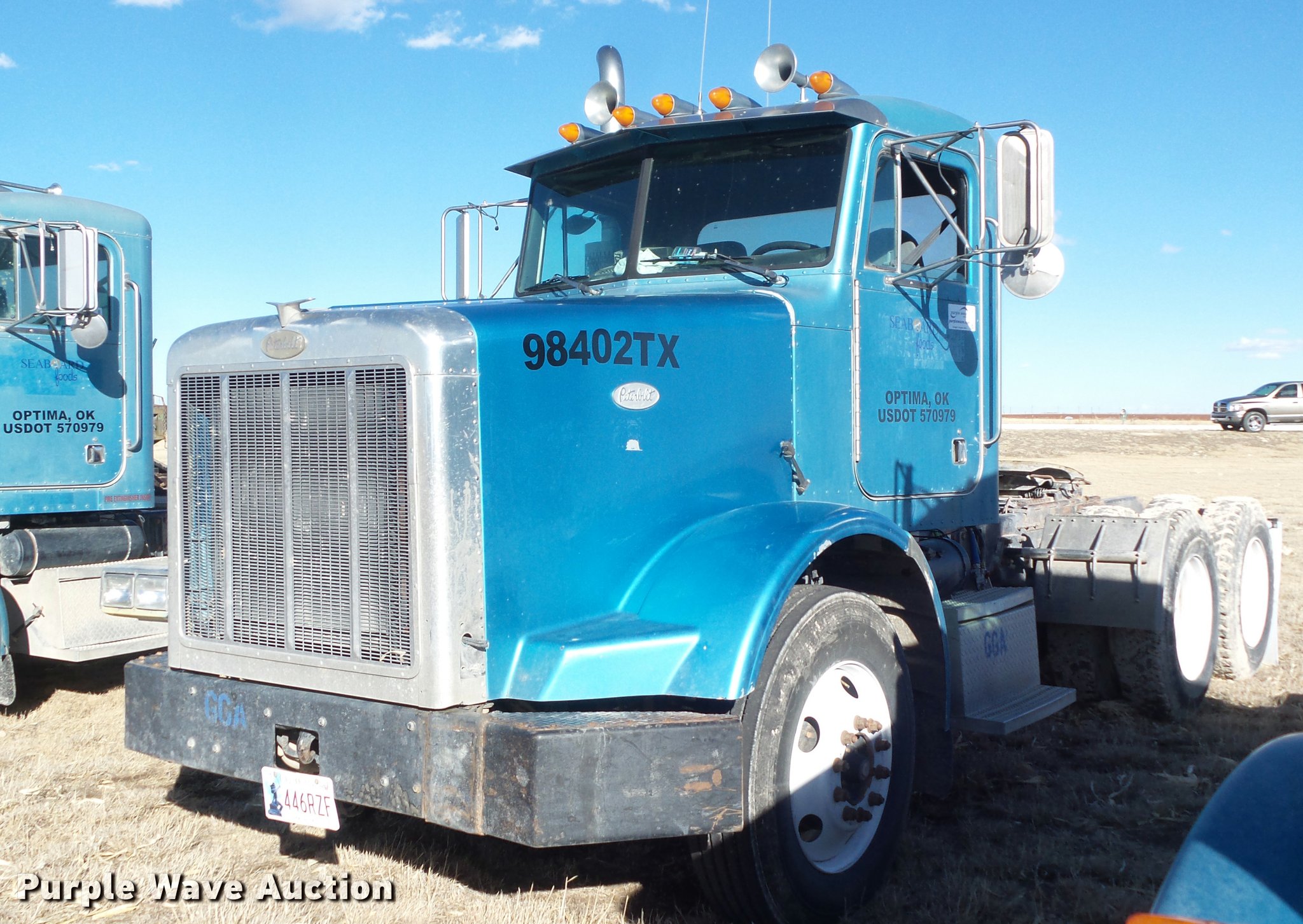 1998 Peterbilt 378 semi truck in Perryton, TX | Item DA7584 sold ...