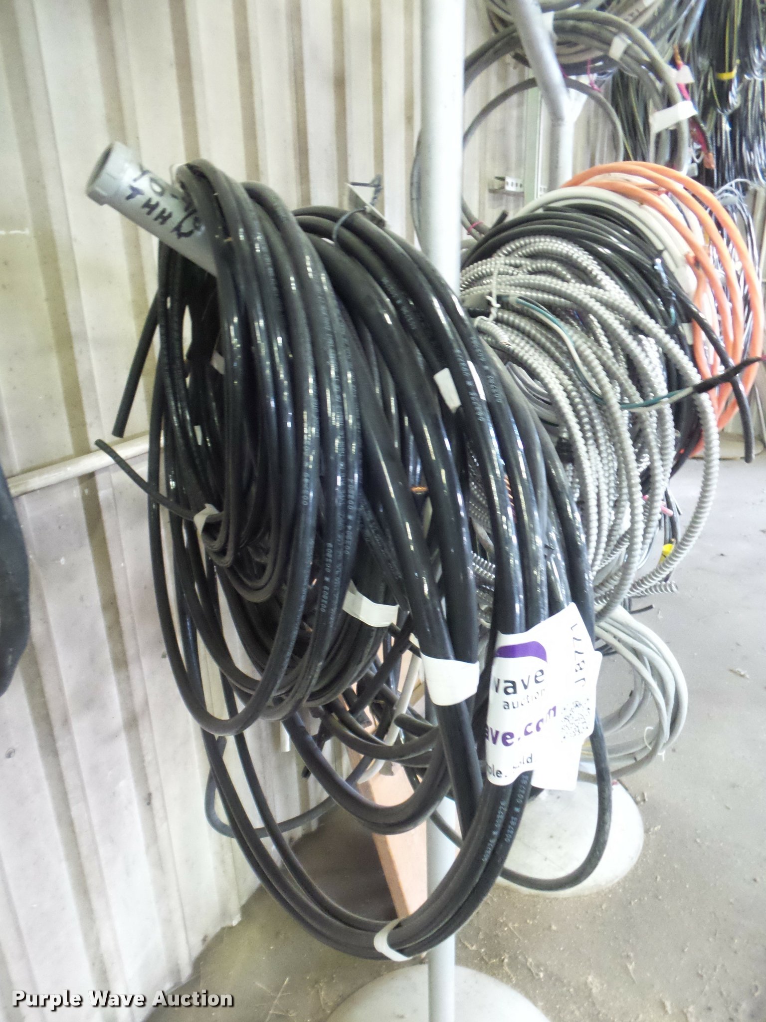 Flex Romex wire in WaKeeney, KS | Item J8771 sold | Purple Wave