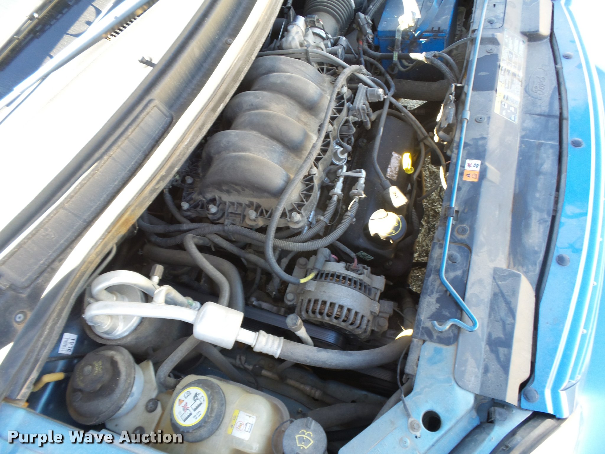 2003 Ford Windstar van in Laverne, OK | Item DB1930 sold | Purple Wave