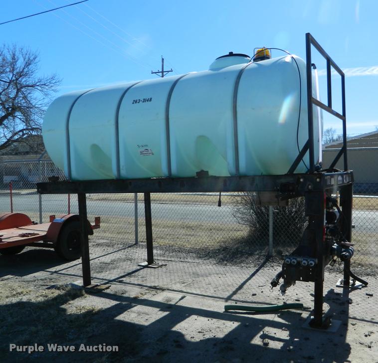 Henderson LAS1635 brine applicator in Norton, KS | Item K2737 sold ...