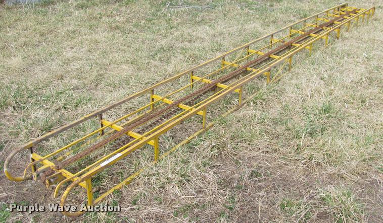 Square bale elevator in Saint Paul, KS | Item DT9669 sold | Purple Wave