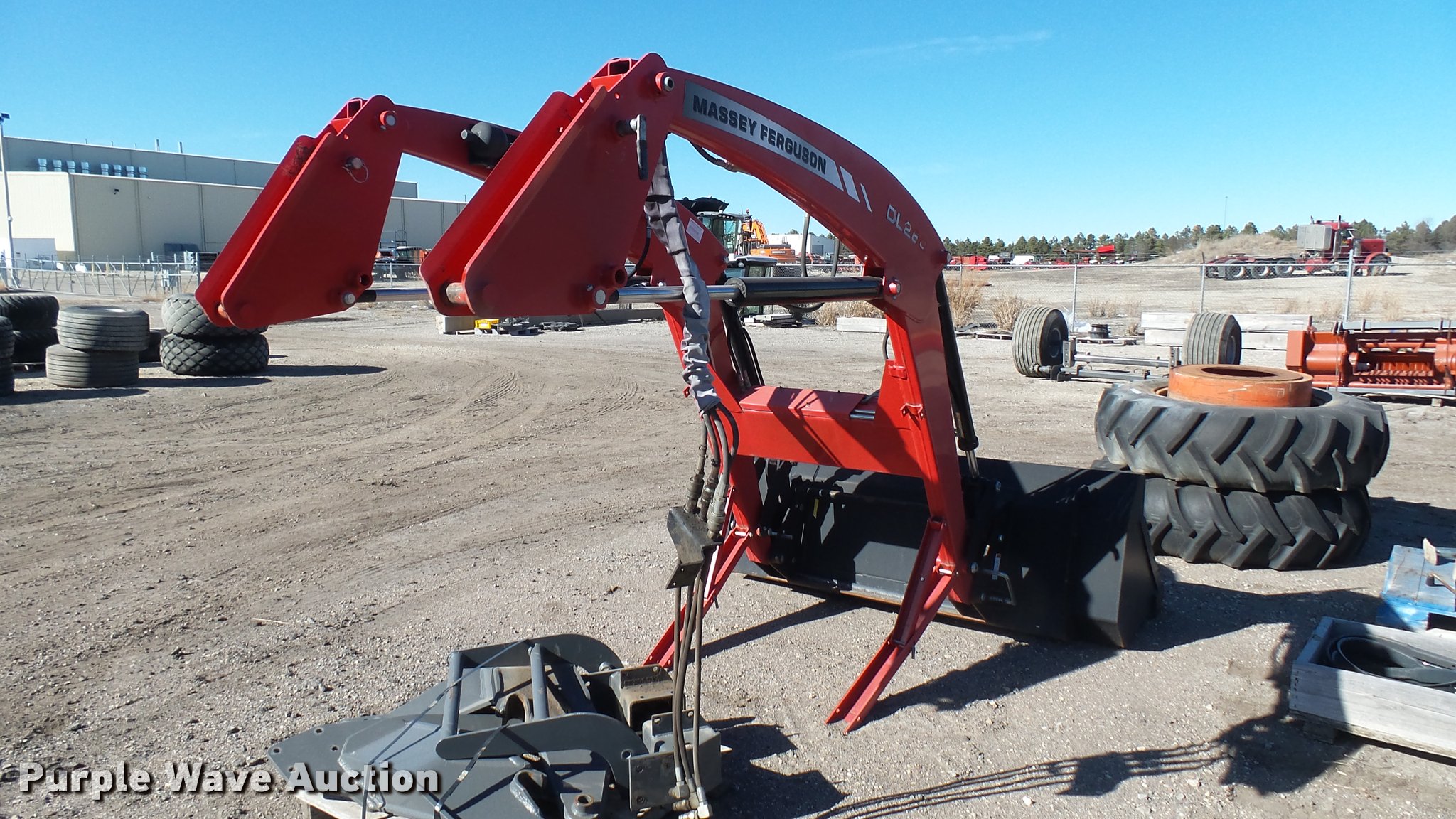 Massey-Ferguson DL280 loader in Hesston, KS | Item AX9329 sold | Purple ...