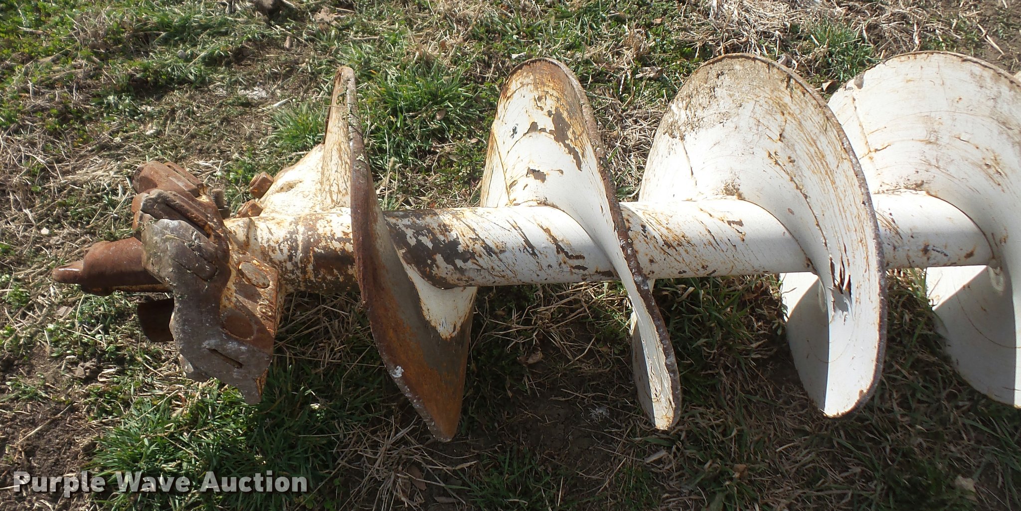 Altec auger in Highland, KS | Item DC9131 sold | Purple Wave