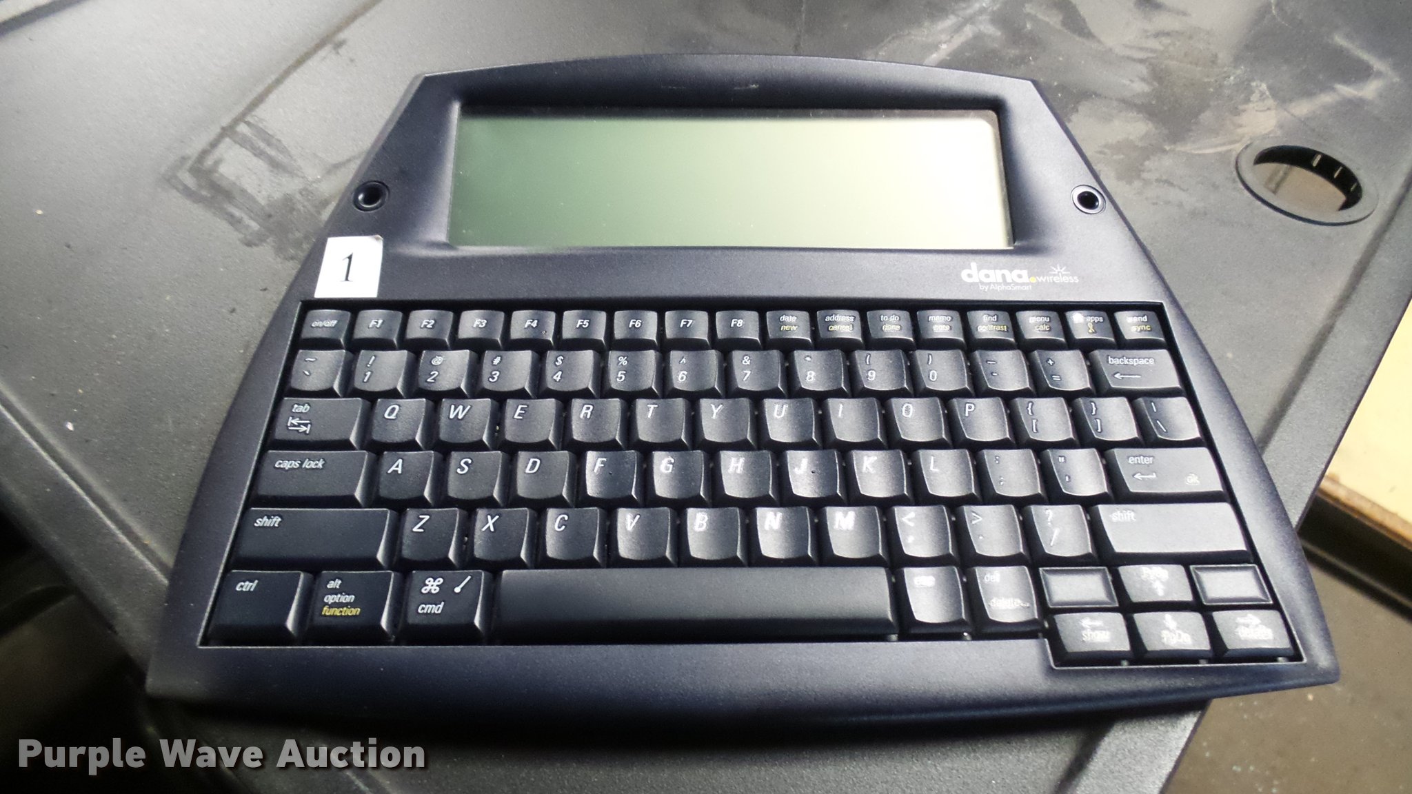 (30) Alpha Smart Dana tablets in Halstead, KS | Item DQ9750 sold ...