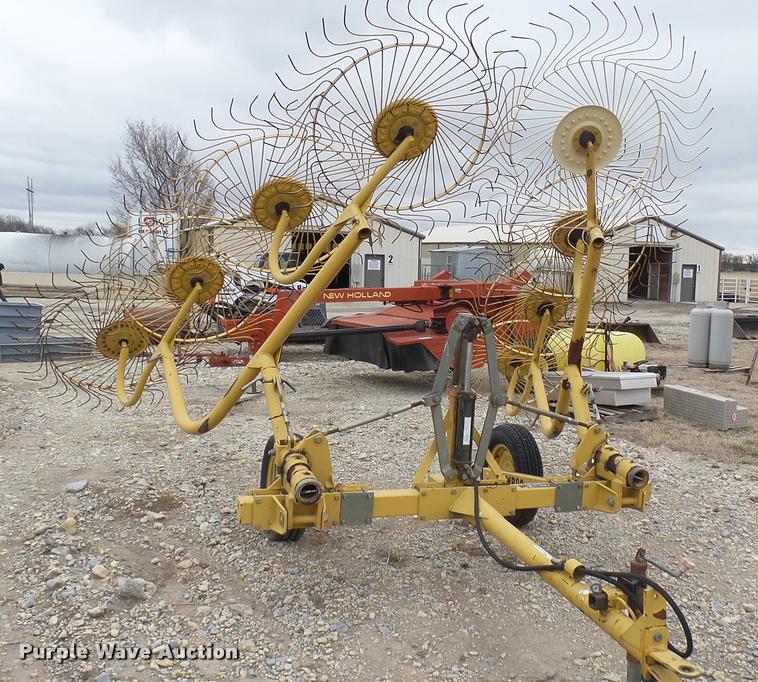 Vermeer WR20 wheel hay rake in Benton, KS | Item CB9585 sold | Purple Wave