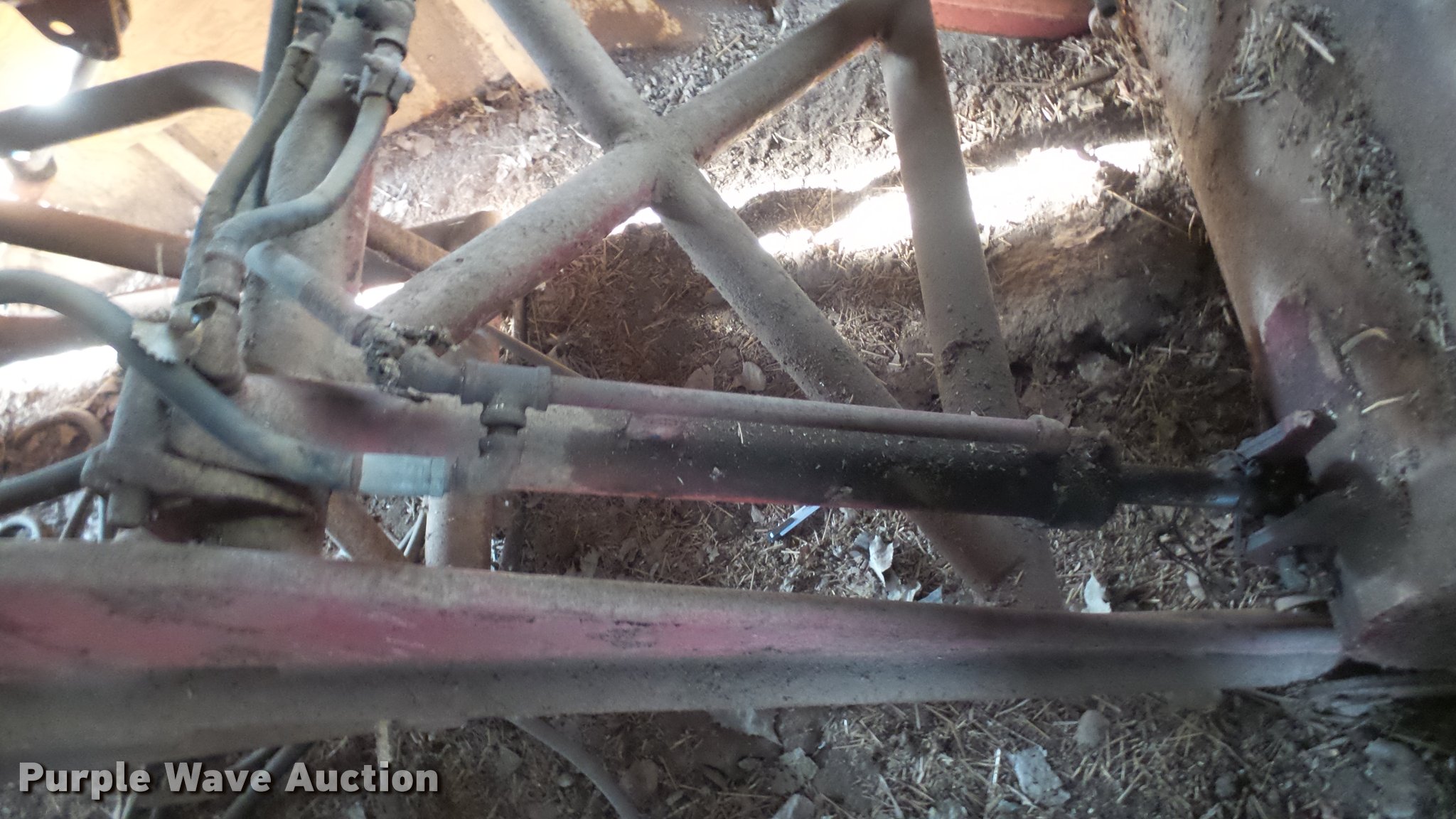 Wagner loader in Hutchinson, KS | Item DQ9835 sold | Purple Wave