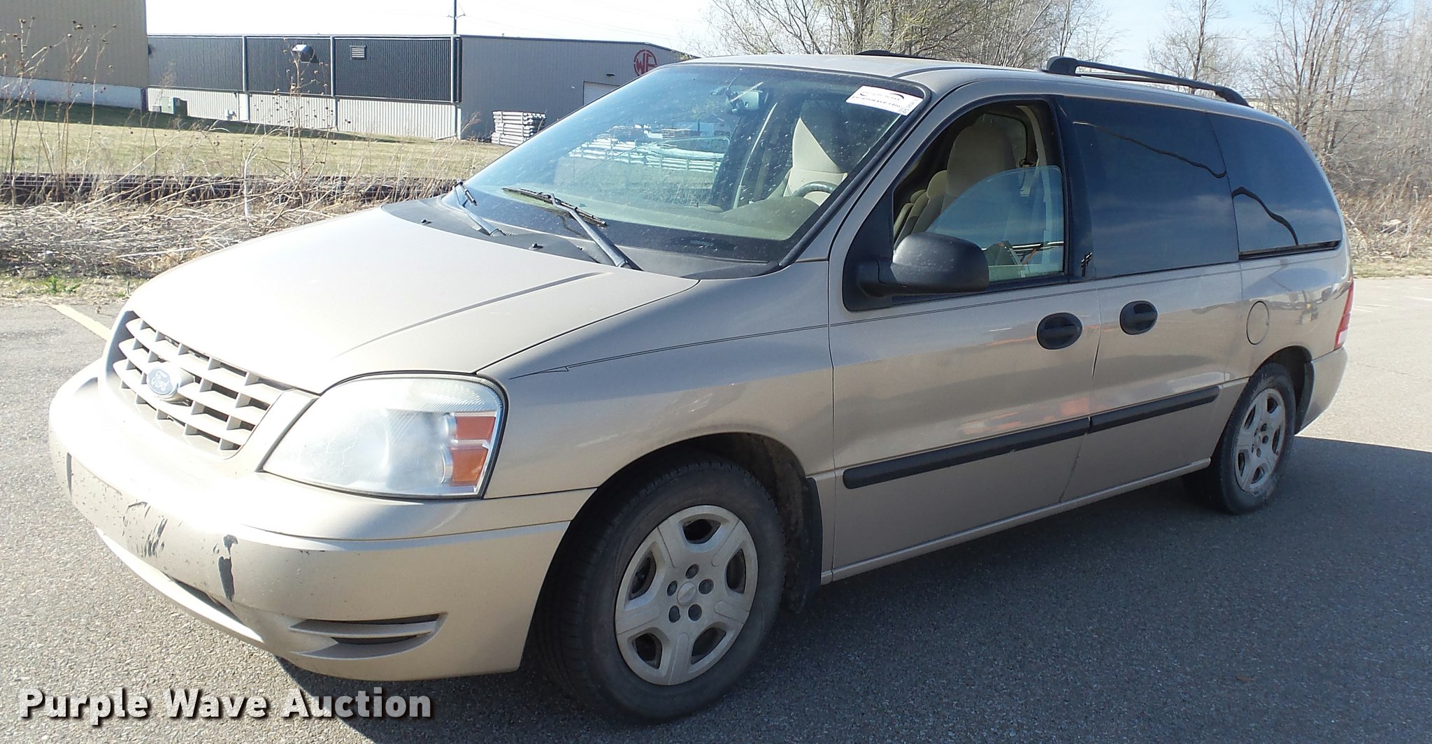 2007 Ford Freestar SE van in Manhattan, KS | Item DB3819 sold | Purple Wave