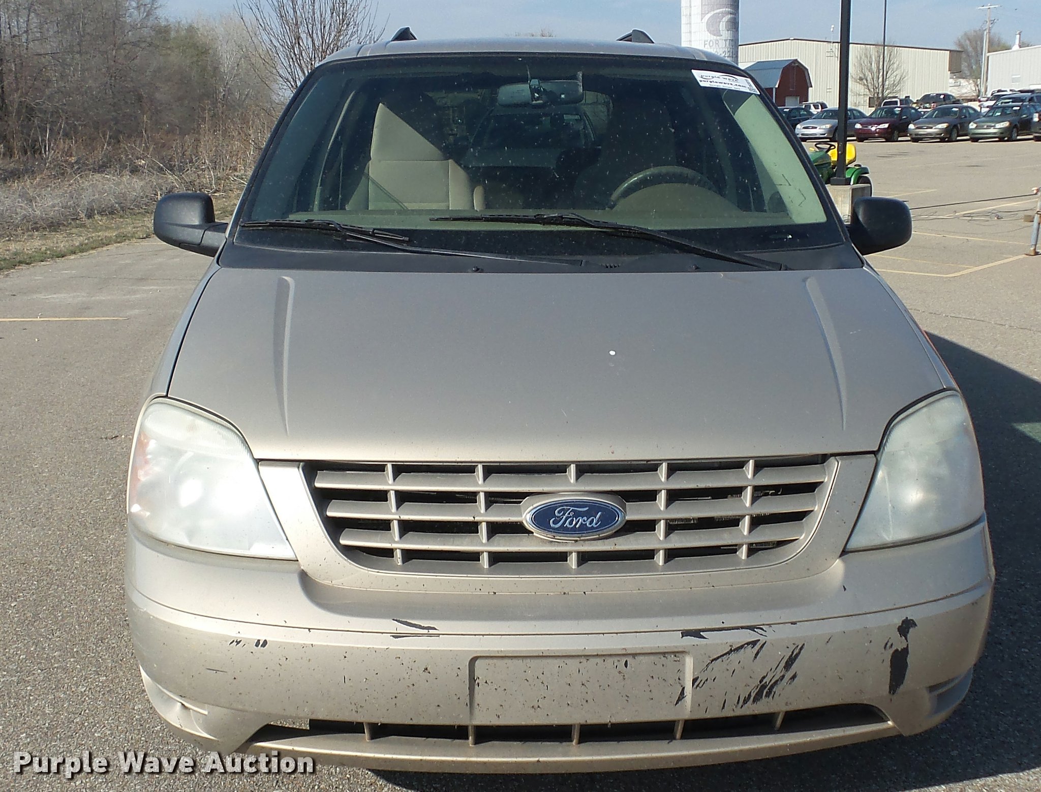 2007 Ford Freestar SE van in Manhattan, KS | Item DB3819 sold | Purple Wave
