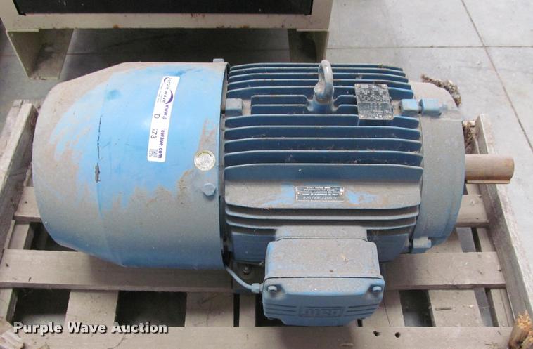 WEG W21 electric motor in Leavenworth, KS | Item DT9573 sold | Purple Wave