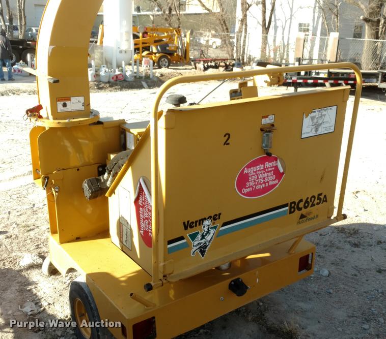 2005 Vermeer BC625A wood chipper in Augusta, KS | Item DI9755 sold ...