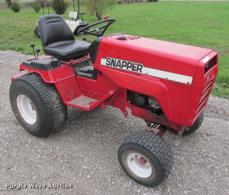 Snapper 1855A lawn tractor in Gridley, KS | Item DT9519 sold | Purple Wave