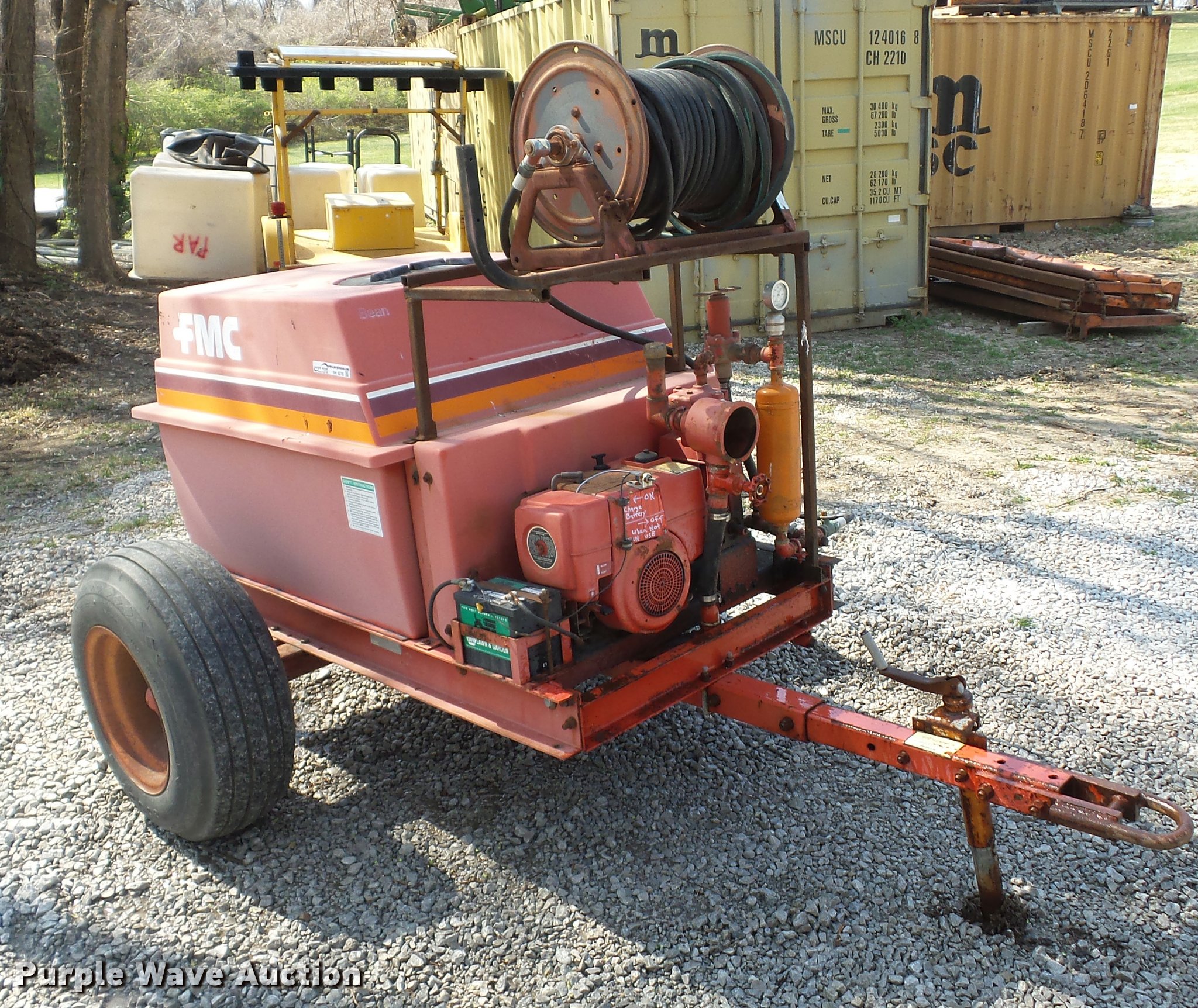FMC sprayer in Sugar Creek, MO | Item BH9278 sold | Purple Wave