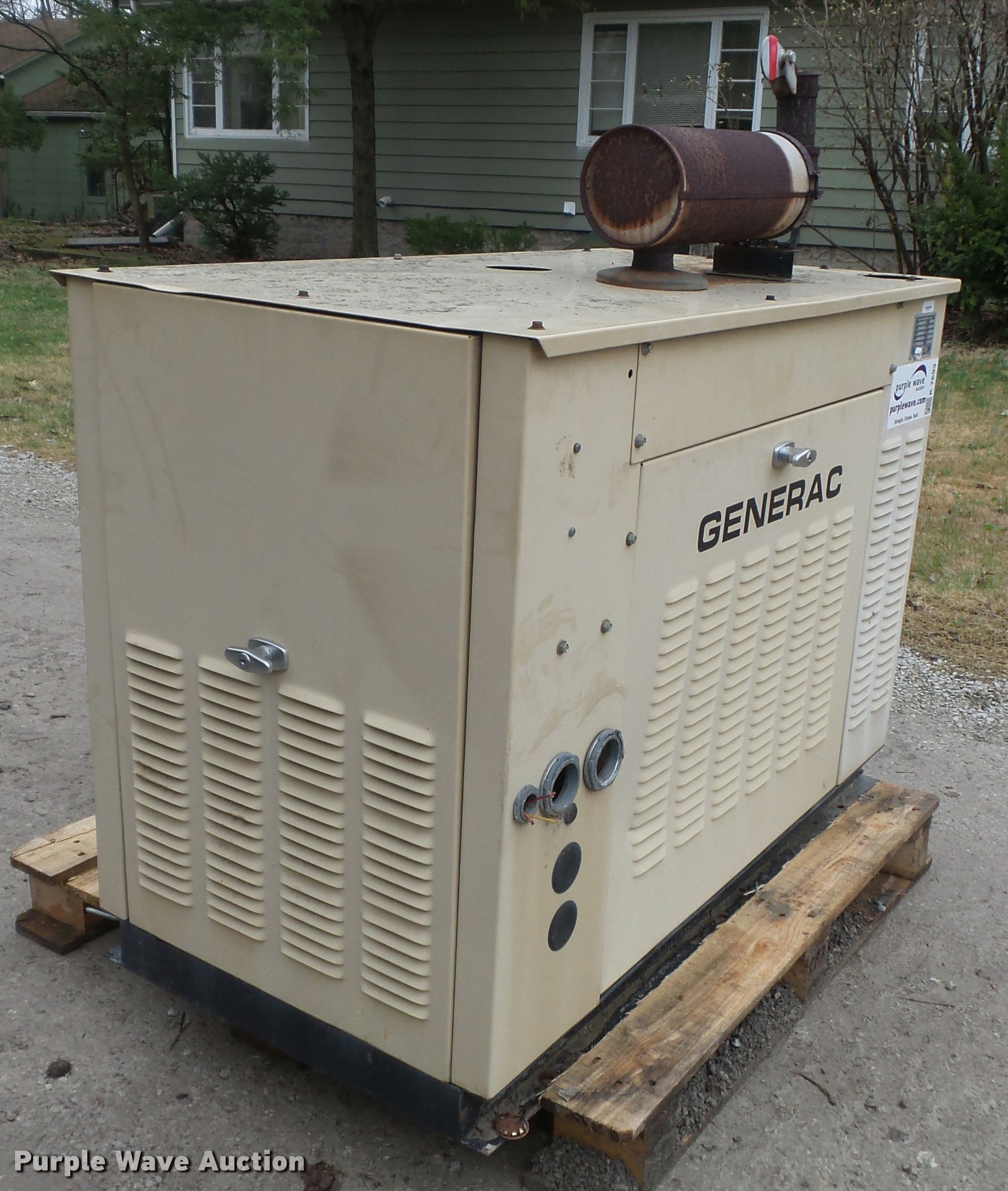 1998 Generac generator in Springfield, IL | Item K7693 for sale ...