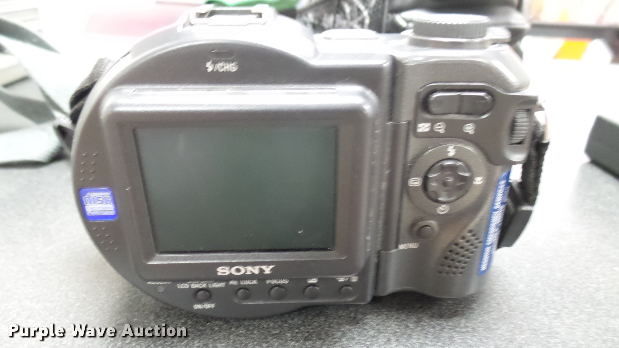 Sony MVC-CD500 digital camera in Hesston, KS | Item DS9050 sold ...