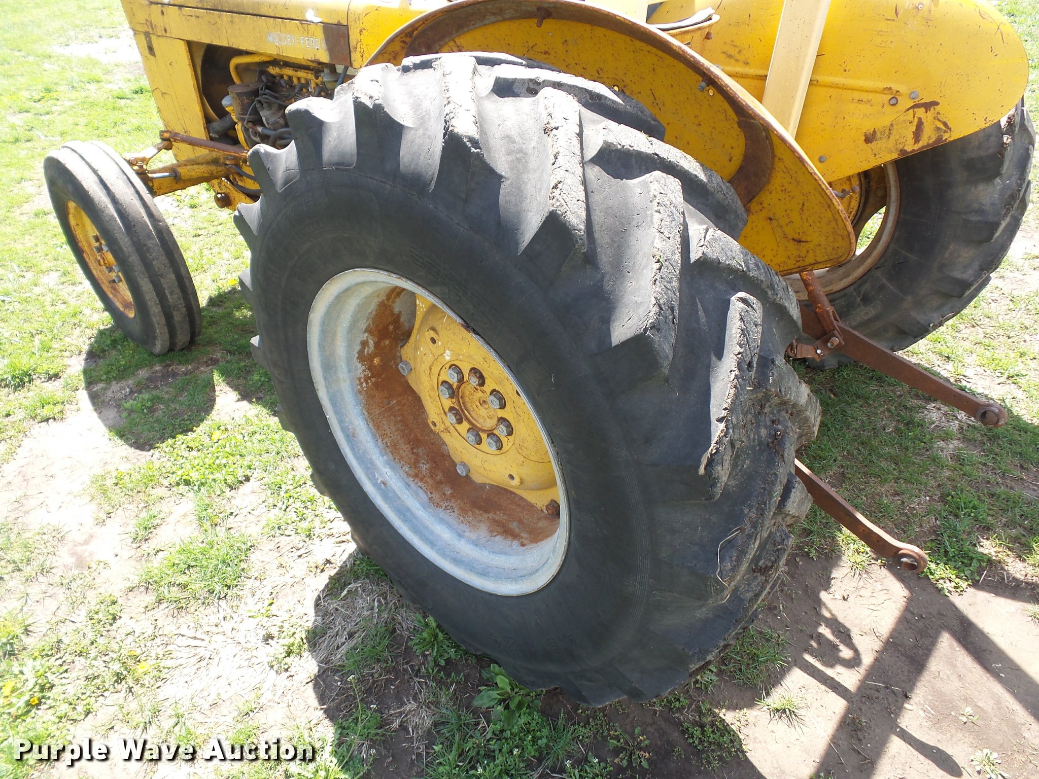 Massey-Ferguson Work Bull 202 tractor in Harrisonville, MO | Item ...