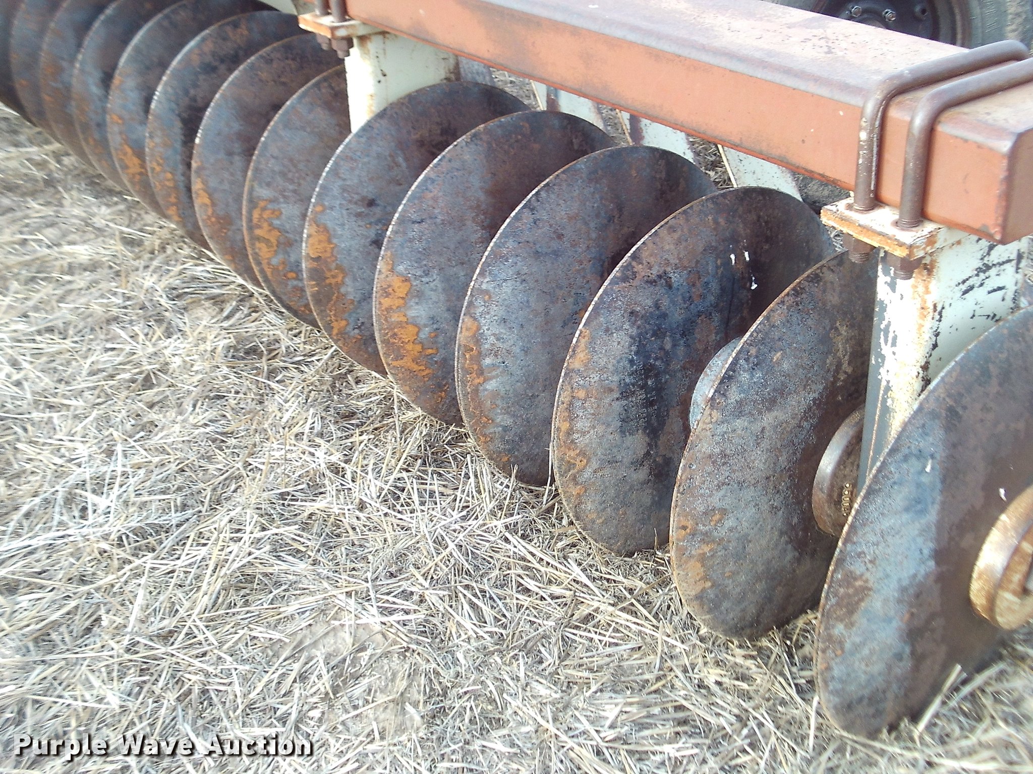 CrustBuster off-set disk in Ulysses, KS | Item DA6052 sold | Purple Wave