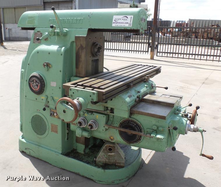 Cincinnati No. 3 milling machine in Wichita, KS | Item DA0486 sold ...