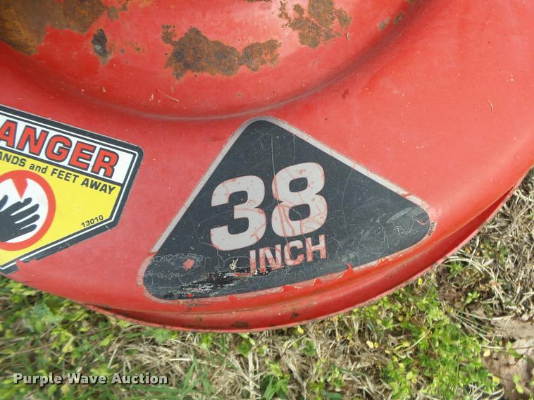 Snapper 1438H lawn mower in Camdenton, MO | Item DA9086 sold | Purple Wave