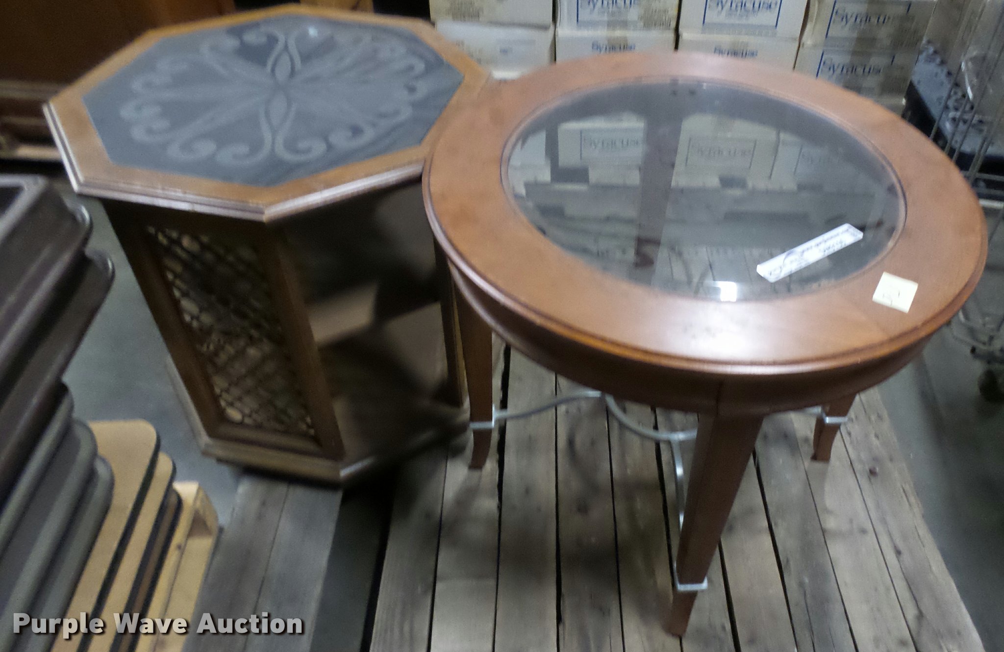 (2) end tables in Wichita, KS | Item DM9100 sold | Purple Wave
