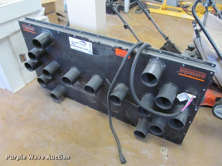 Amida traffic direction sign in Pierre, SD | Item K3758 sold | Purple Wave