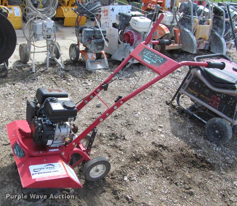 Vector tiller in Pierre, SD | Item K3844 sold | Purple Wave
