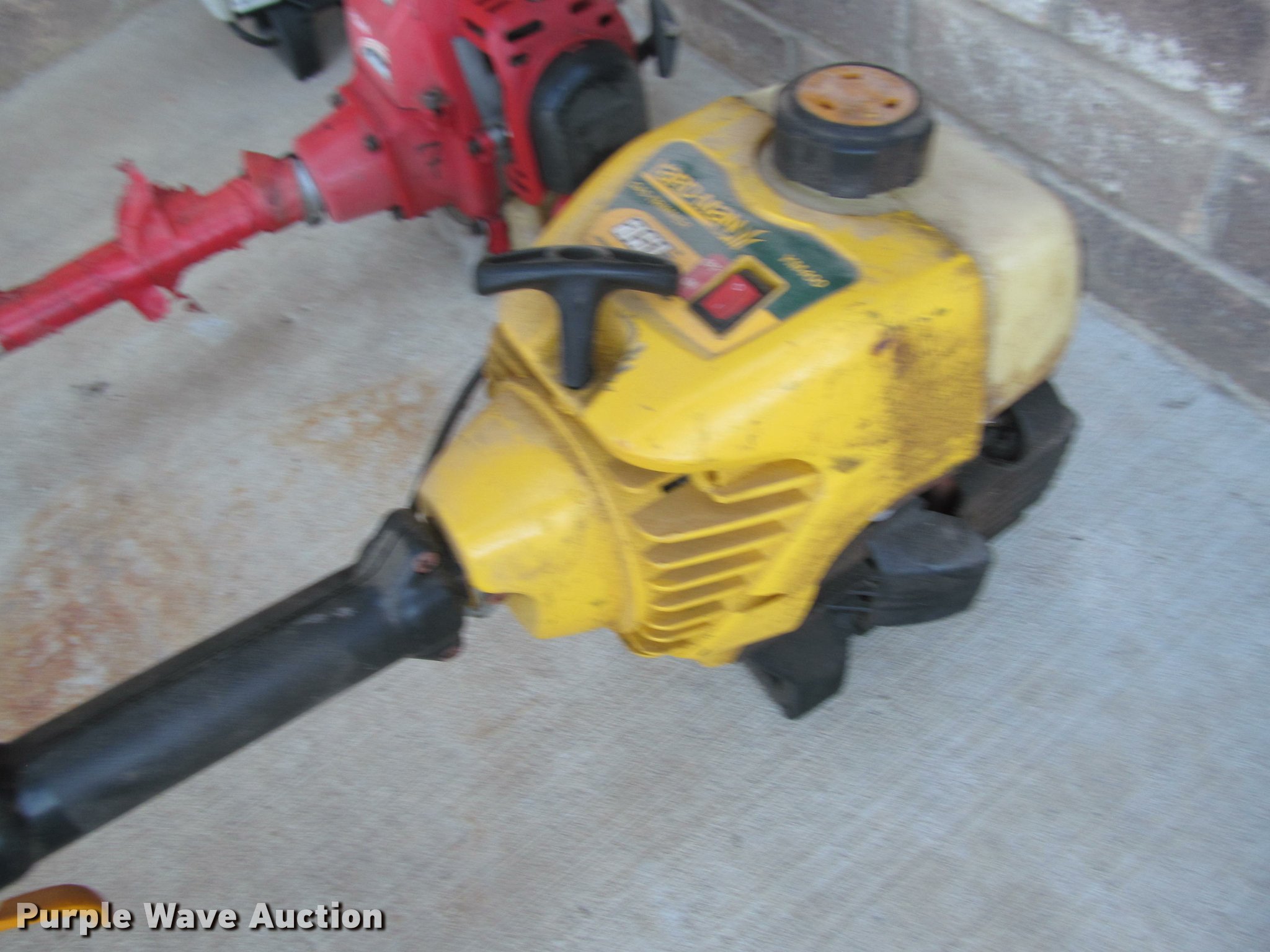 String trimmers in Pierre, SD | Item J2530 sold | Purple Wave