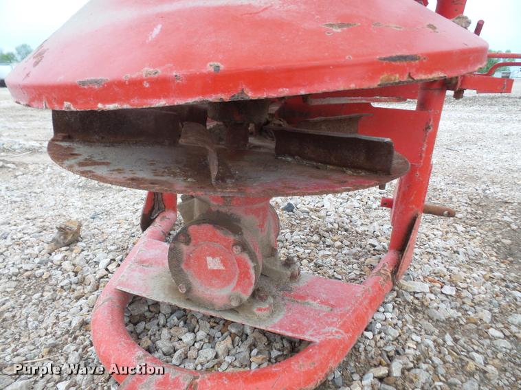 Baltimatic spreader in Westphalia, KS | Item DA8170 sold | Purple Wave