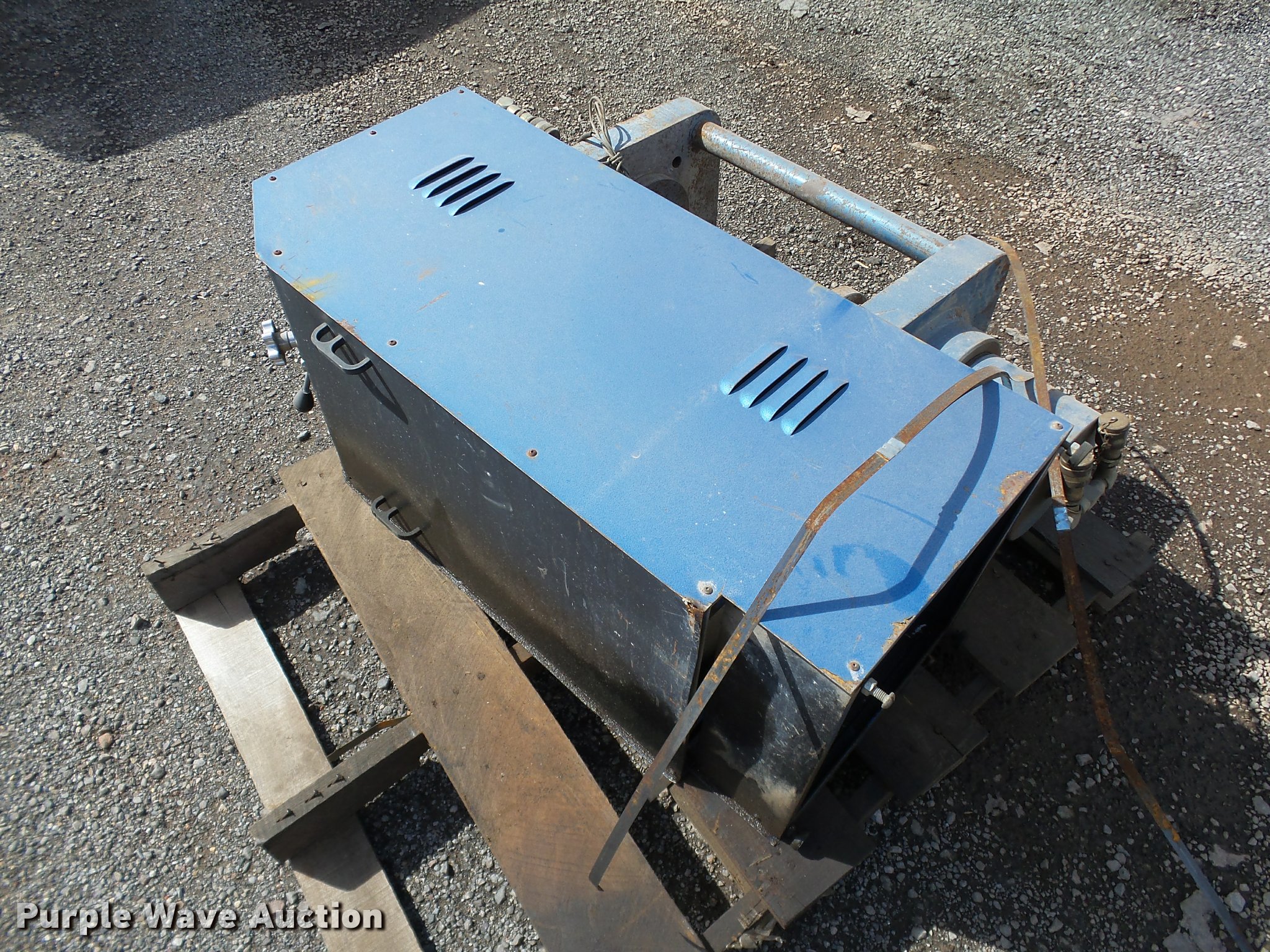 Ele International Soiltest CT-800 concrete cylinder compression test ...