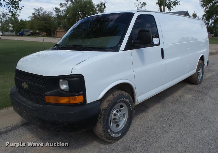 2007 Chevrolet Express 2500 Extended van in Fowler, KS | Item DB2546 ...