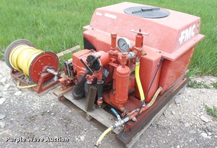 FMC Bean R10 pump in Newton, KS | Item DQ9205 sold | Purple Wave