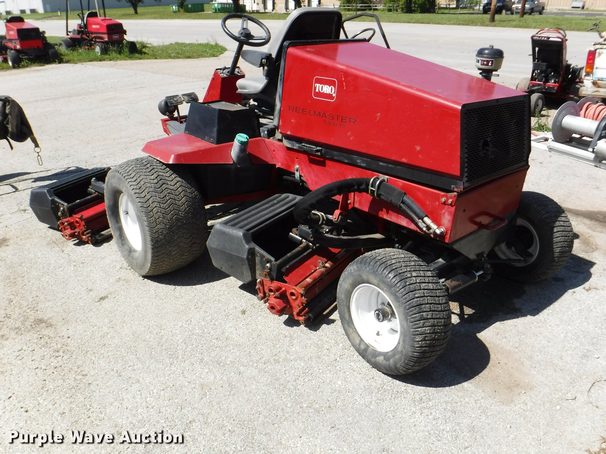 Toro 5400D Reel Master lawn mower in Iola, KS | Item DJ9076 sold ...